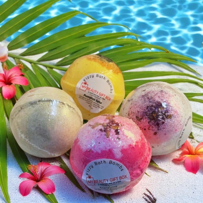 Hello Gorgeous Oatmeal, Milk & Honey Scented Fizzy Bath Bomb 4.5 oz ...